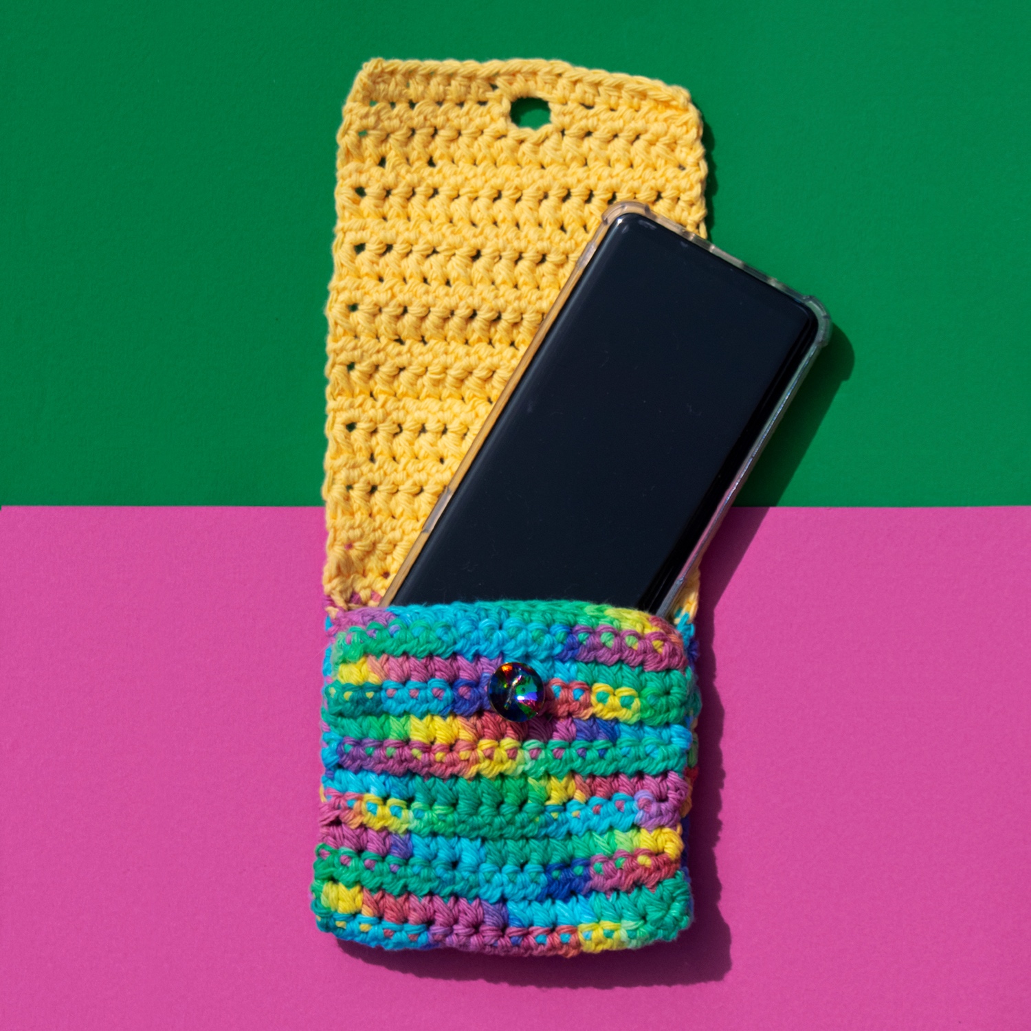 Fold-over Phone case - Sunflower Cottage Crochet