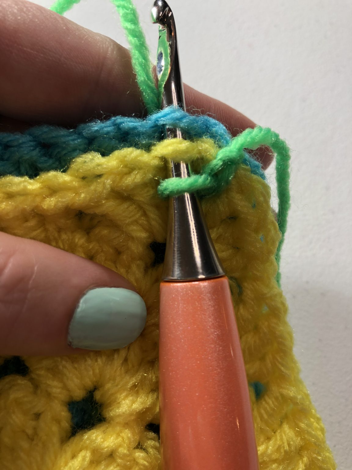 How To Crochet the Slip Stitch Join - Sunflower Cottage Crochet