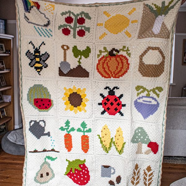 The Book Square - Free C2C Pattern - Sunflower Cottage Crochet
