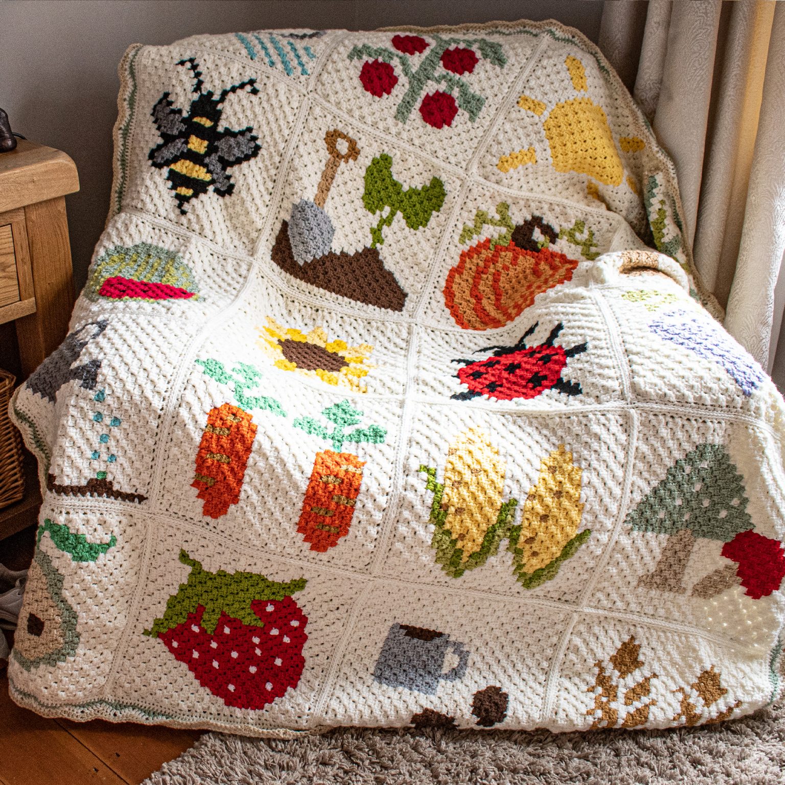 Community Garden Blanket - Free Crochet Along - Sunflower Cottage Crochet