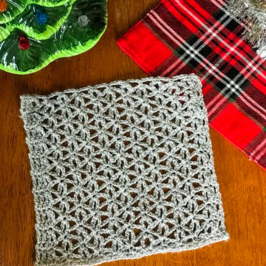 15 Crochet Patterns With Snowflakes - Sunflower Cottage Crochet
