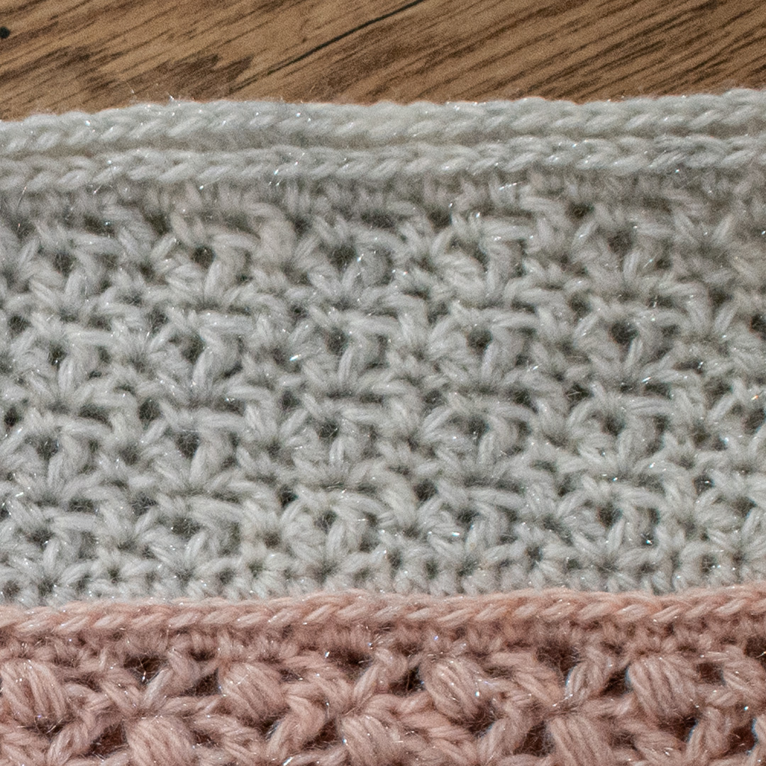 A free, fun and easy crochet cowl for all ages - The Emilia Cowl ...